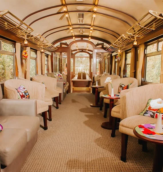 Panoramic cars of the PeruRail Vistadome Observatory Train | Journey to ...