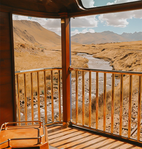 Discover the Elegant Cars of the PeruRail Titicaca Train